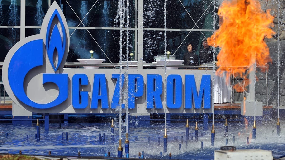 Gazprom’s Profits Plunge 40% As Sanctions Bite | OilPrice.com