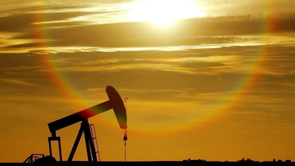 Oil Price Collapse Will Force Majors to Cut Buybacks | OilPrice.com