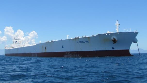 Oil Supertanker Markets Stay Red-Hot as Sanctions and Rerouting Bite ...