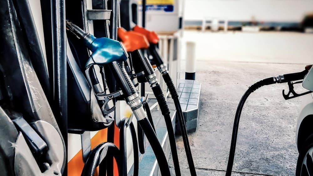 GasBuddy: Gasoline and Diesel Prices To Fall In 2024 | OilPrice.com
