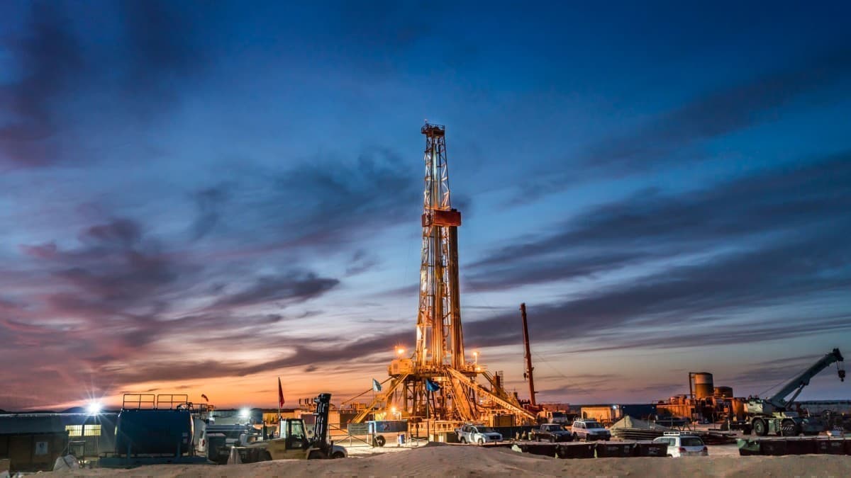 EOG Goes Desert Wildcatting in UAE Shale Play | OilPrice.com