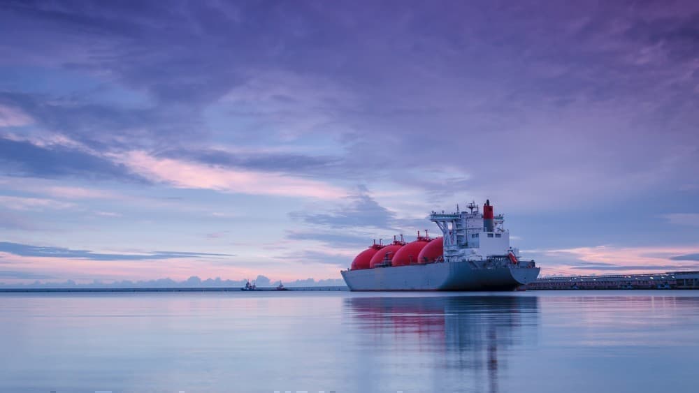 Japan’s LNG Inventories Rise Ahead of Peak Summer Demand Season ...