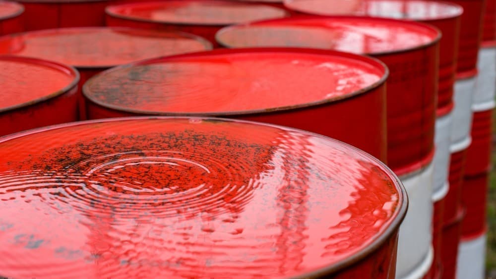 Japan Cuts Price Cap on Russian Oil to $47.60 | OilPrice.com