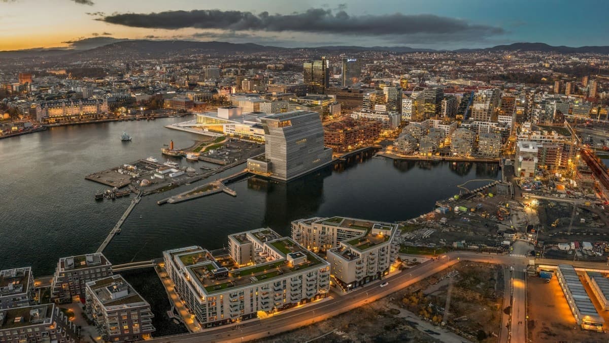Norway to Boost Spending from Its $2 Trillion Oil Fund in 2026 Budget ...