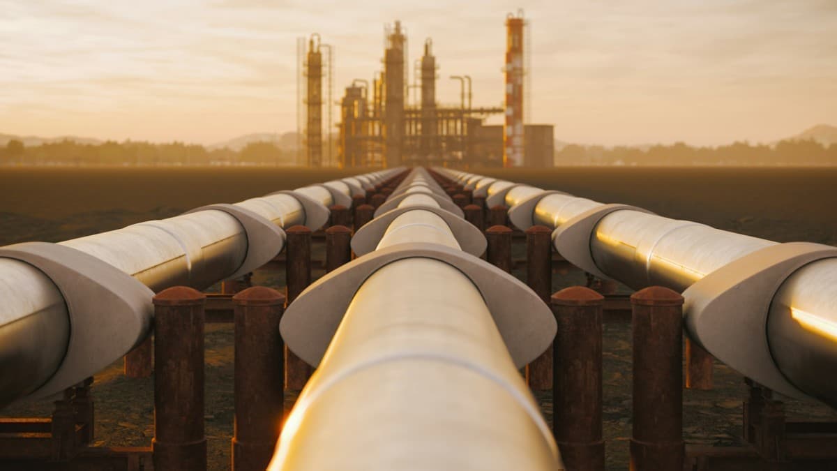 Gulf Producers Slash Oil Output by 5 Million Bpd | OilPrice.com